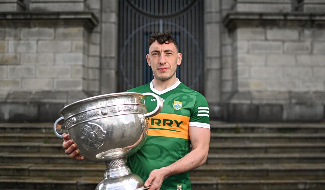Paudie Clifford confers with Kerry legends to improve his game