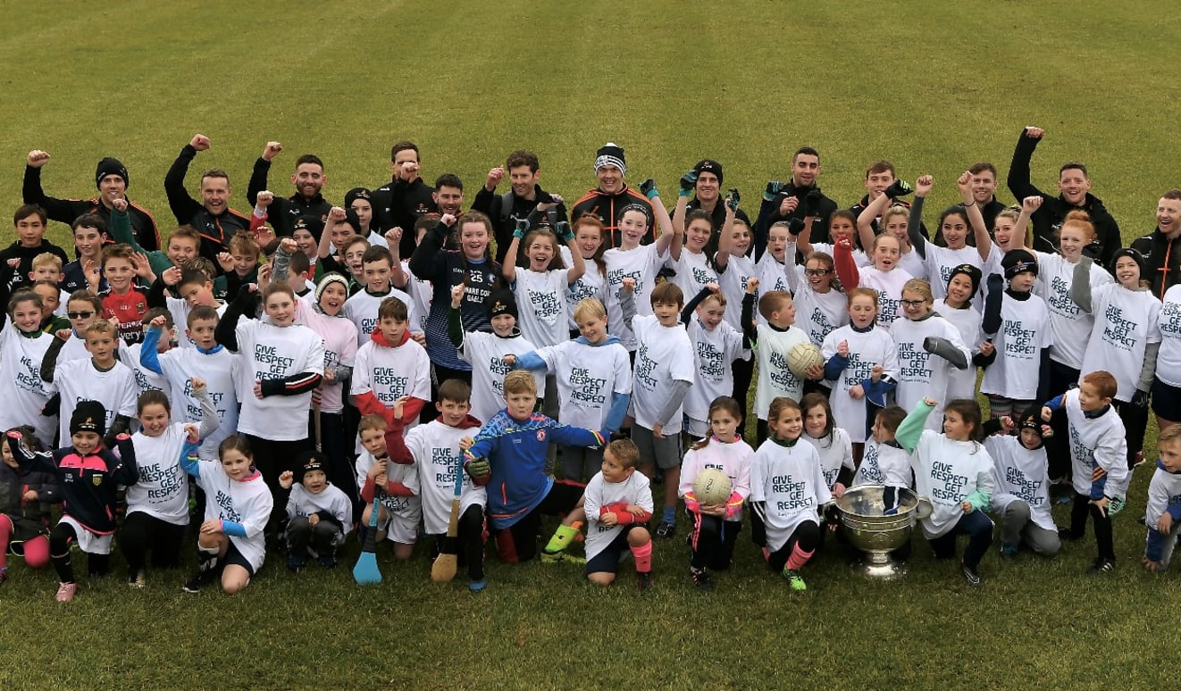 PwC Football All-Stars visit home of Philadelphia GAA