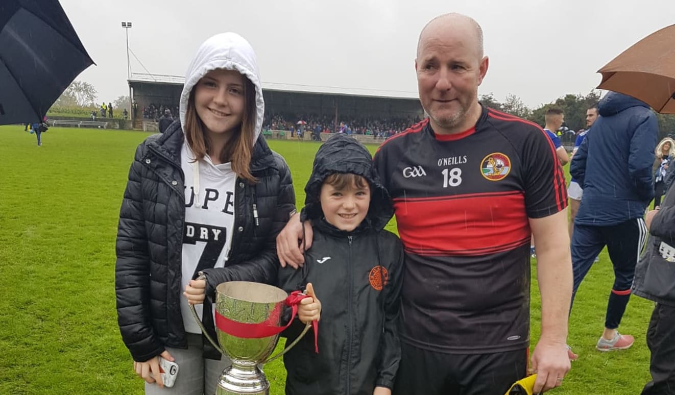 Colin Kelly rolls back the years to win another club championship