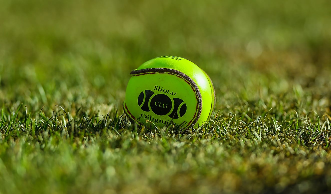 The science behind the yellow sliotar